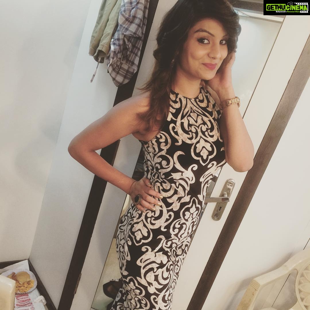 Anveshi Jain Instagram – #instapose#happy#mumbai diaries #personal ...