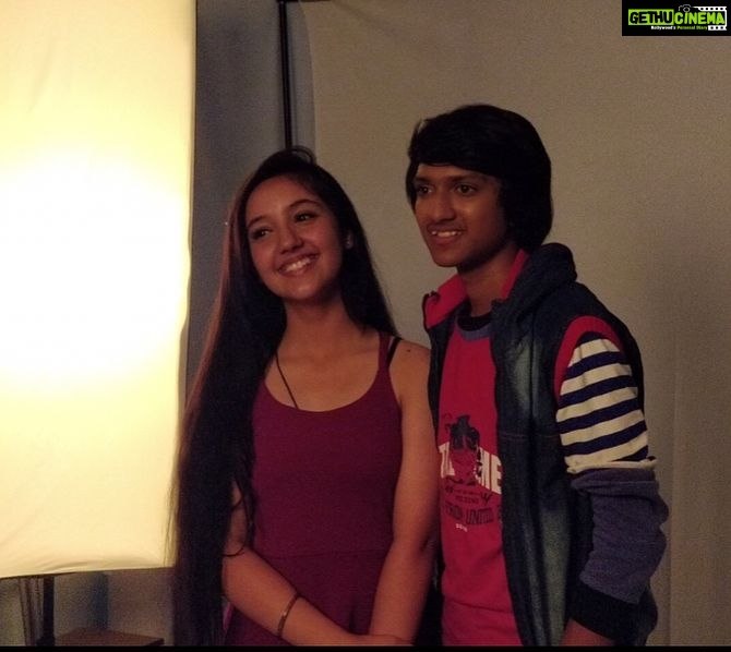 Ashnoor Kaur Instagram – Many many happy returns of the day Nikilllll🤙🏻 ...