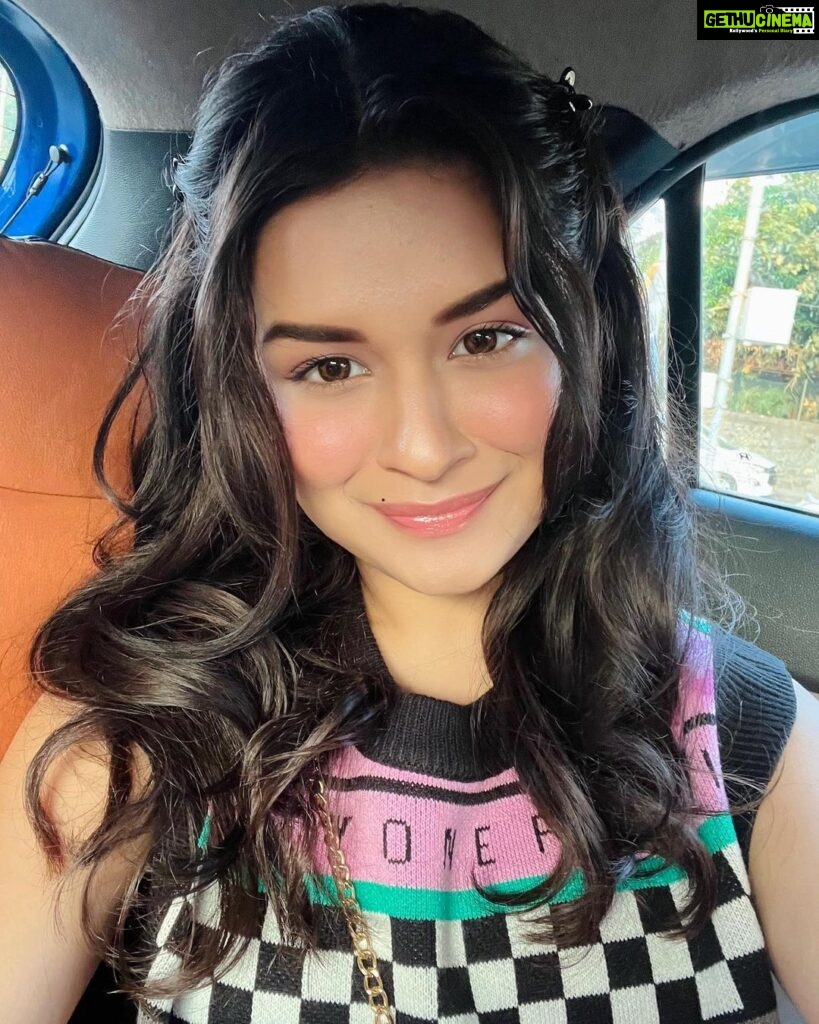Actress Avneet Kaur HD Instagram Photos and Wallpapers December 2021 ...