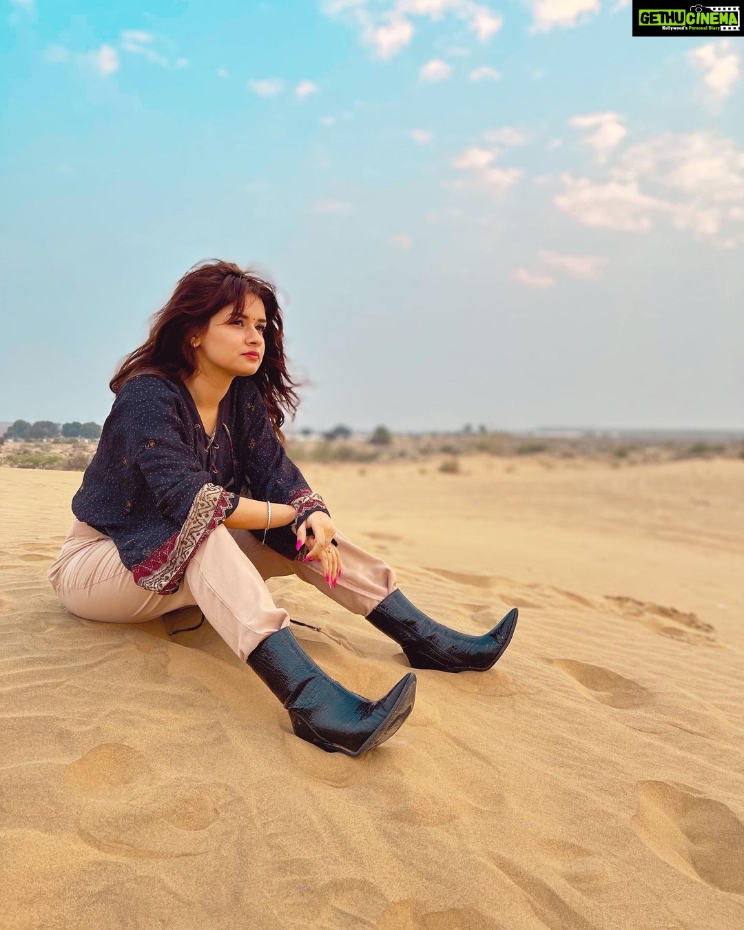 Actress Avneet Kaur HD Photos and Wallpapers February 2022 - Gethu Cinema