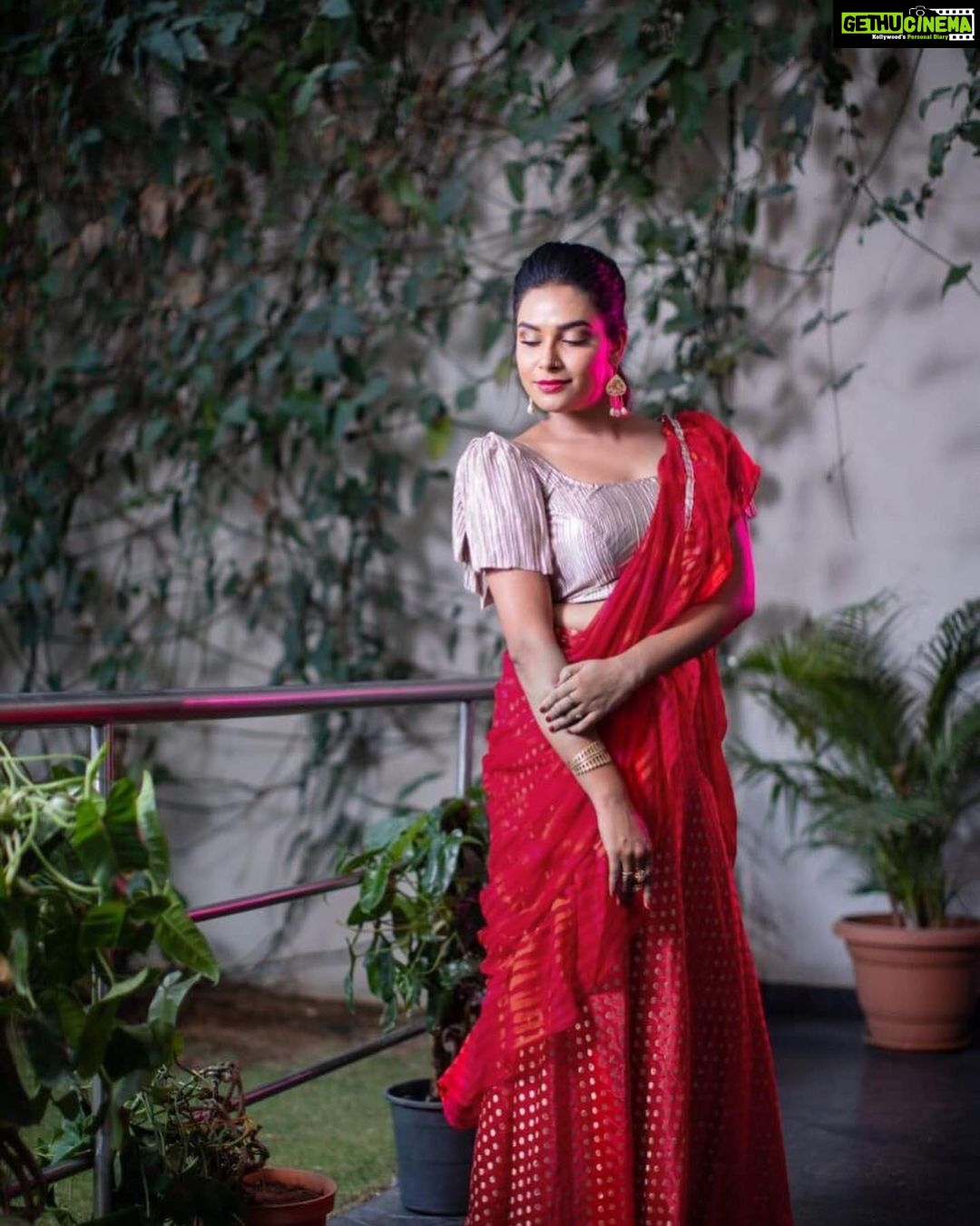 Hari Teja Instagram – For today’s Super singer …..🥰🥰🥰 outfit & styled ...