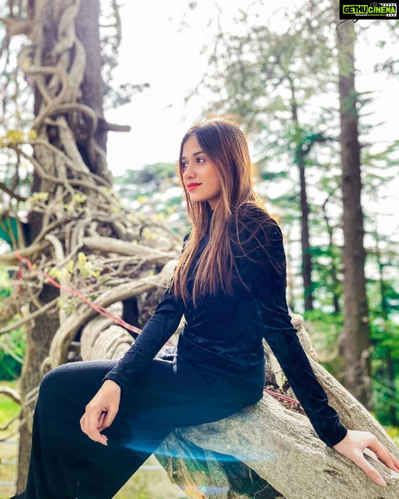 Actress Jannat Zubair Rahmani HD Instagram Photos and Wallpapers April ...
