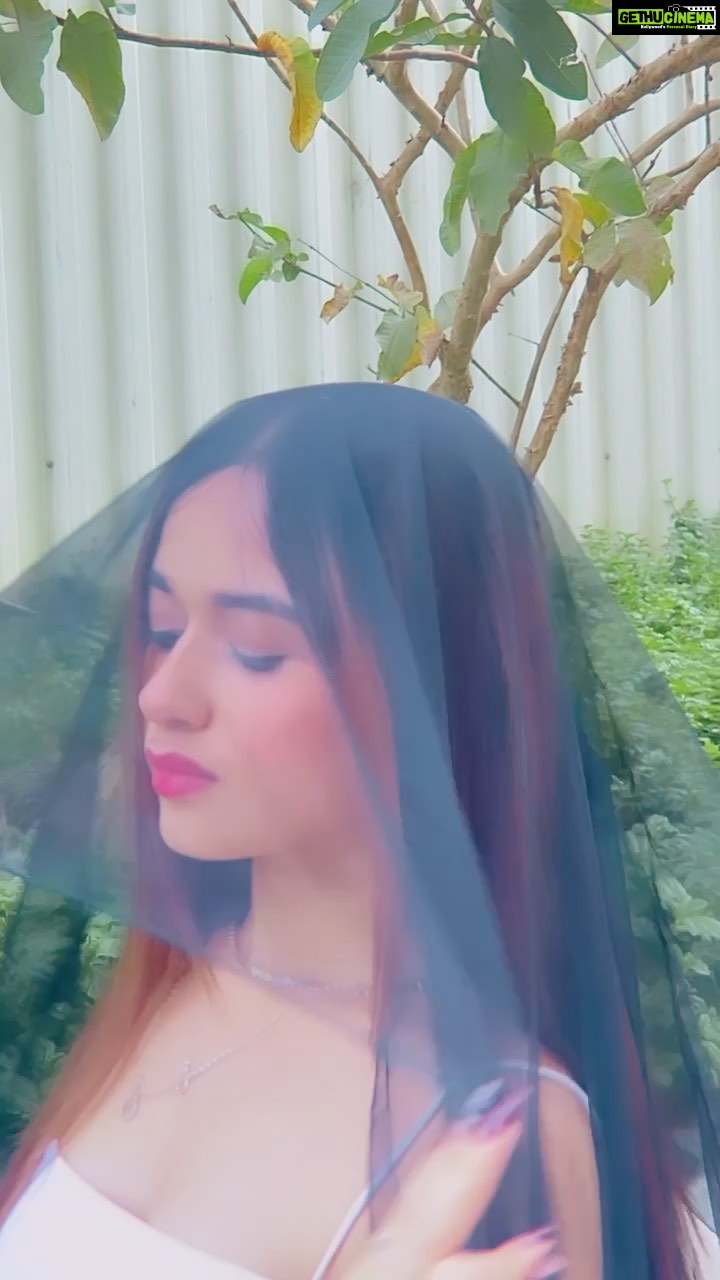 Actress Jannat Zubair Rahmani HD Photos and Wallpapers March 2021 | Gethu Cinema