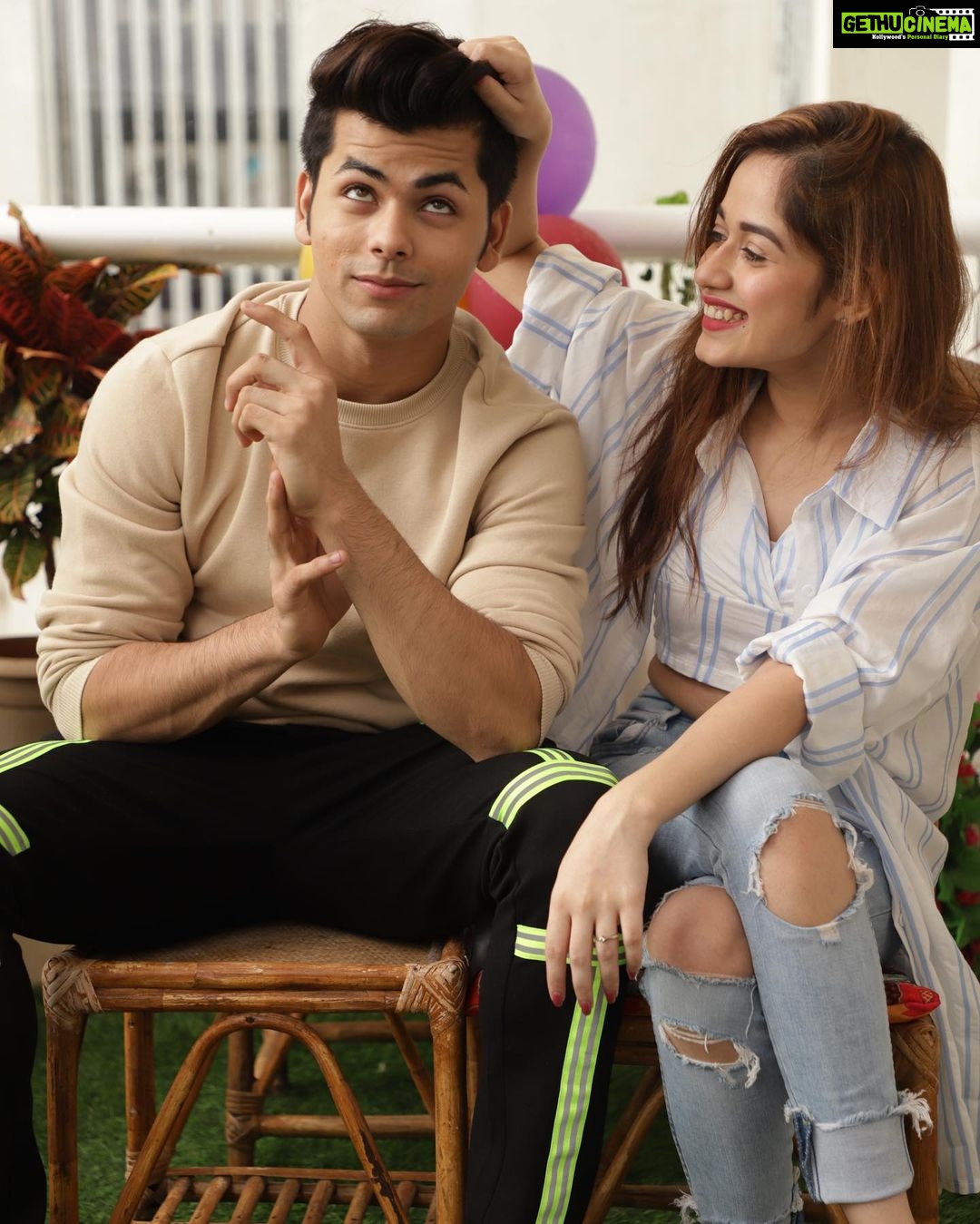 Jannat Zubair Rahmani Instagram – Happy Birthday Bawle 🎃 Jeete raho ...