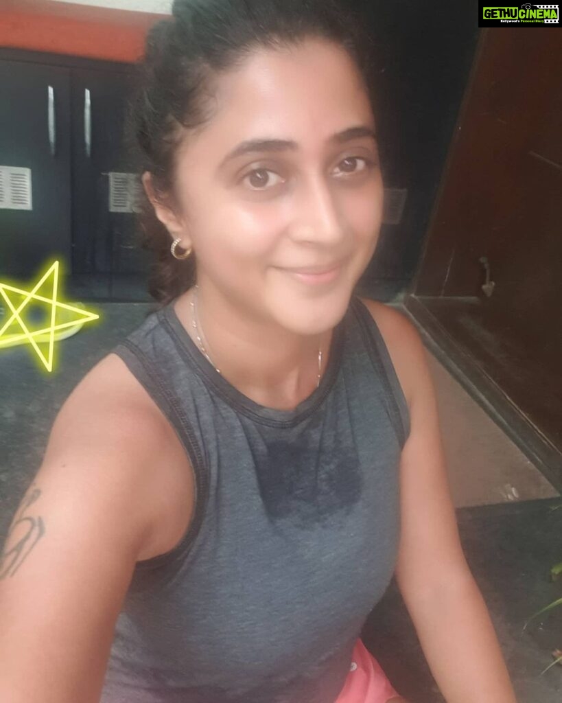 Actress Kaniha HD Instagram Photos and Wallpapers July 2020 | Gethu Cinema