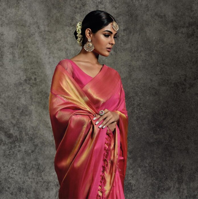 Samyuktha Menon Instagram - Every sari tells a story. Of the vast ...