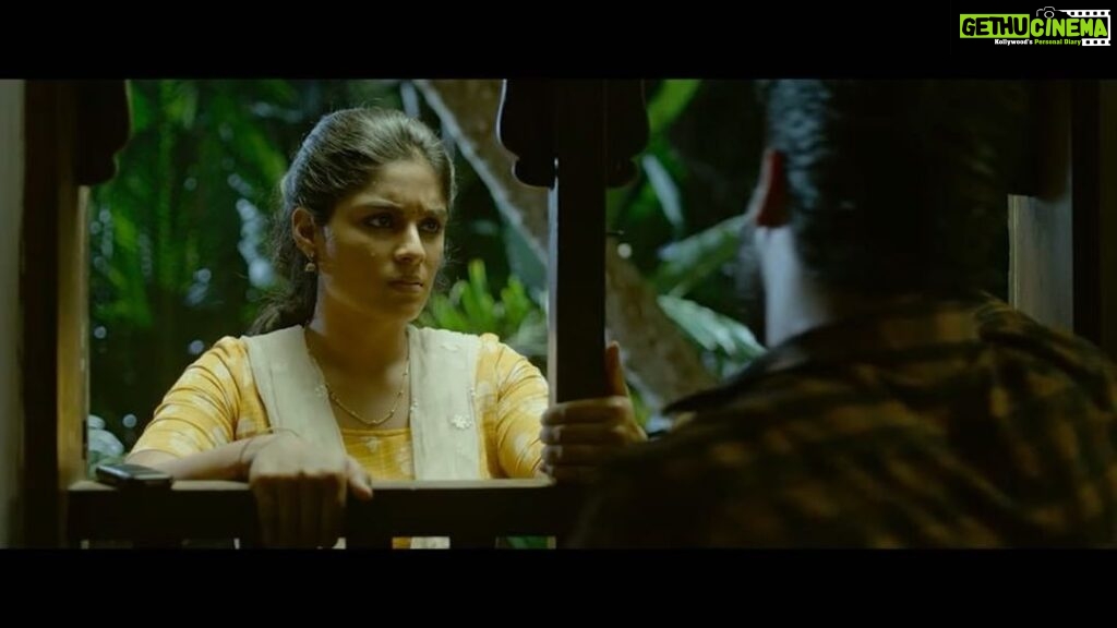 Samyuktha Menon Instagram - This feel is amazing ️ cinema agrahikkunna ...