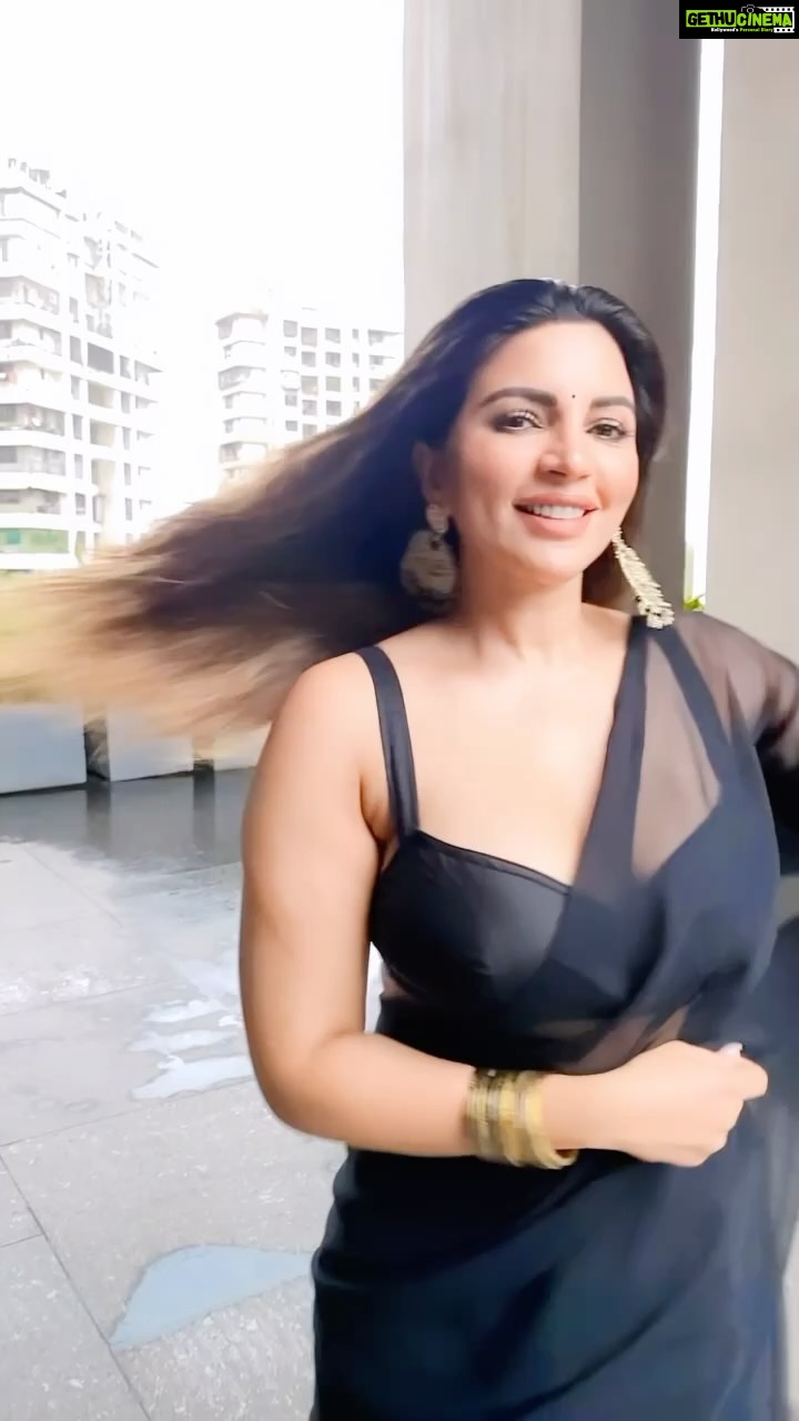 Actress Shama Sikander HD Photos and Wallpapers September 2021 - Gethu ...