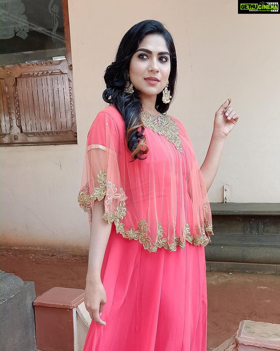 Swasika Instagram – Shoot for Redcarpet Thank u @evanshi_designs New ...