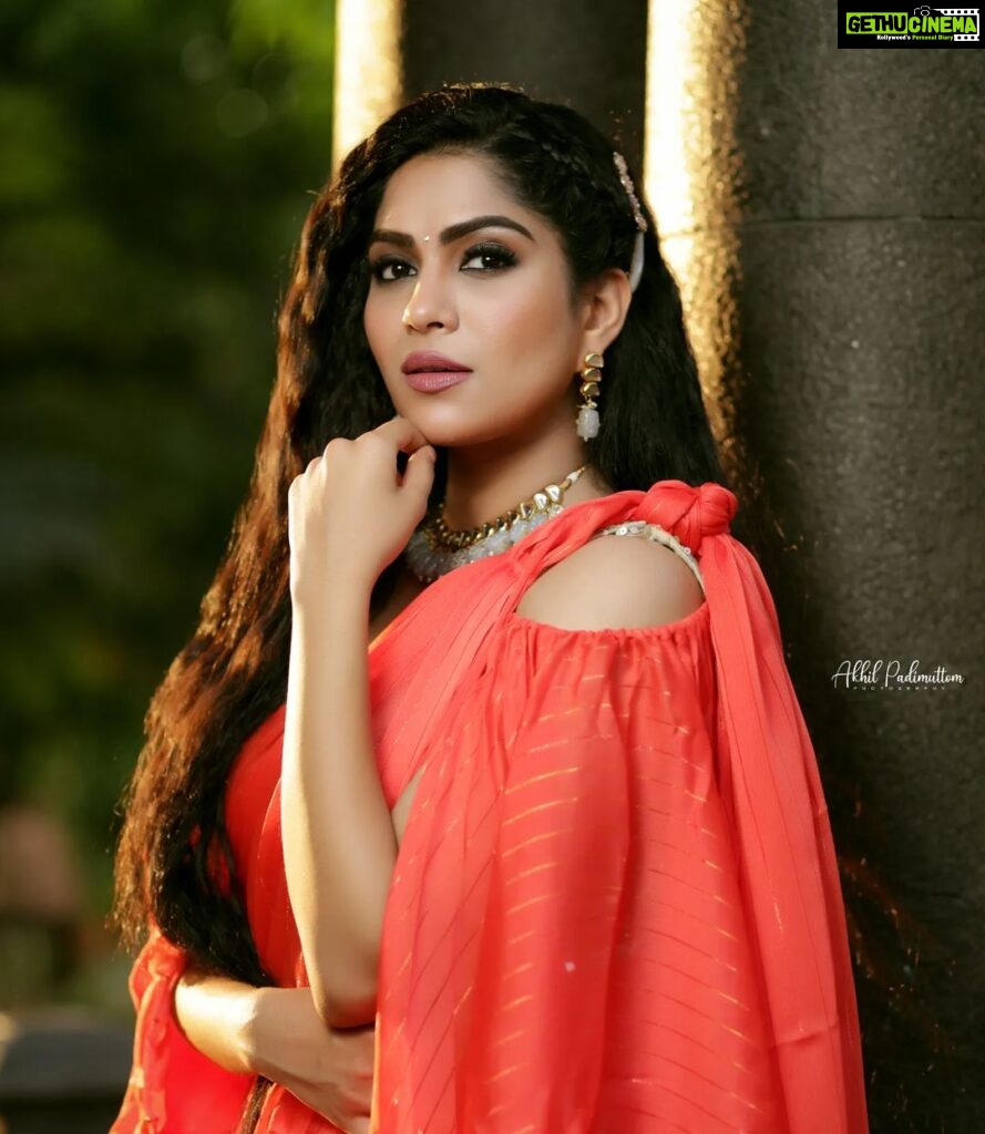 Actress Swasika HD Instagram Photos and Wallpapers February 2022 ...