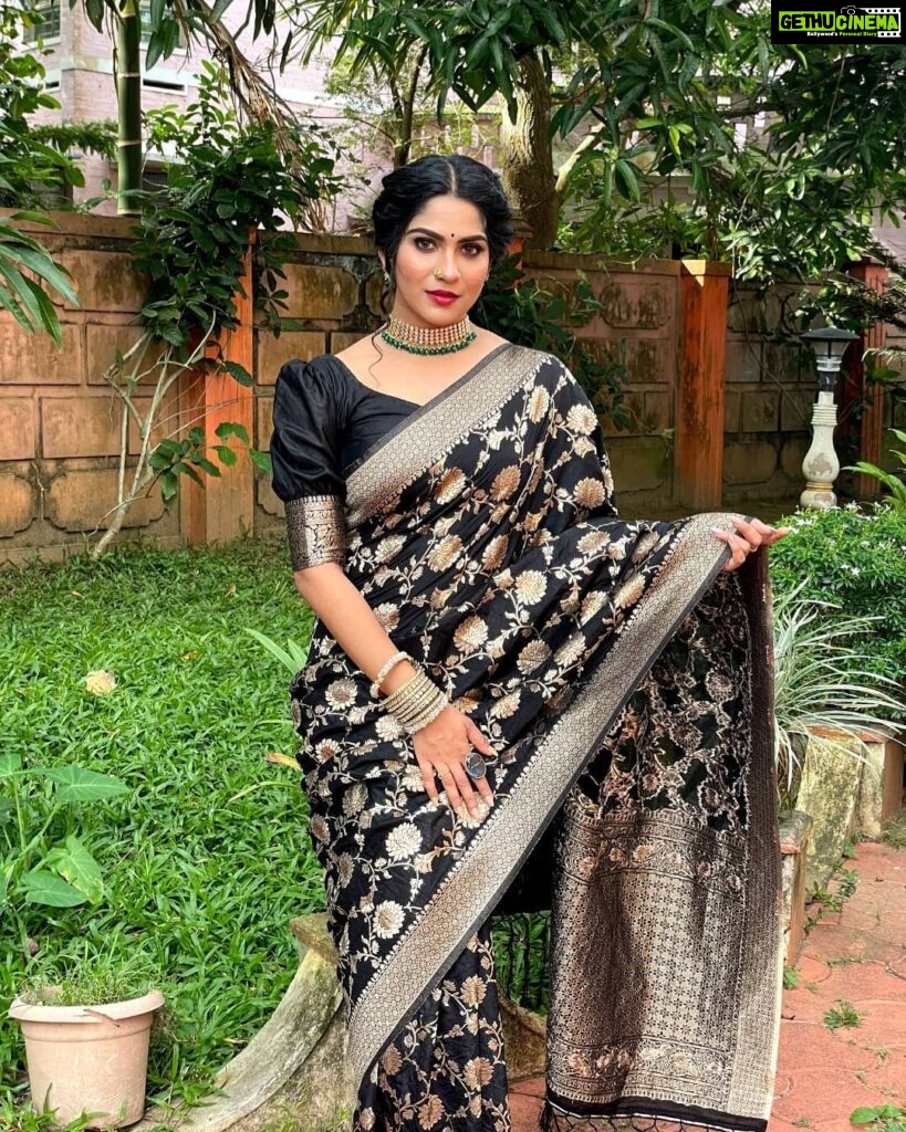 Actress Swasika HD Instagram Photos and Wallpapers August 2021 | Gethu ...