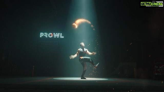 Tiger Shroff Instagram – Couldn’t have moved like that if my guru ...