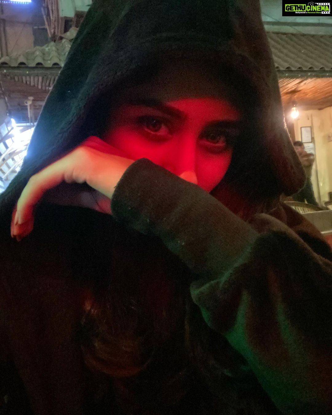 Warina Hussain Instagram – chill 😈 | Gethu Cinema