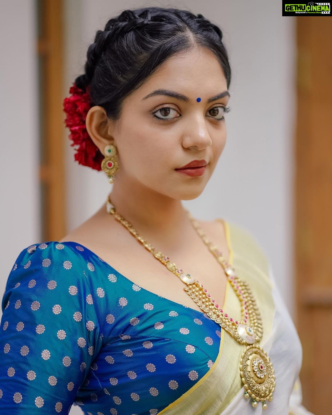 Actress Ahana Kumar HD Photos and Wallpapers September 2022 - Gethu Cinema