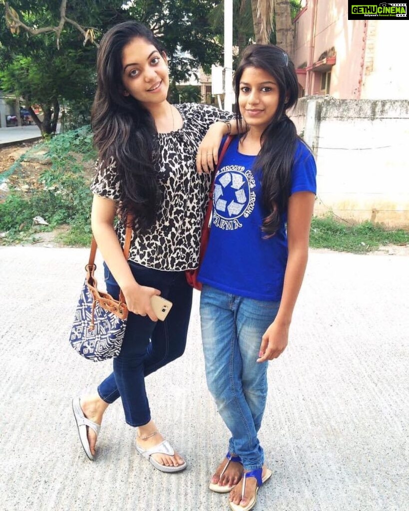 Actress Ahana Kumar HD Instagram Photos and Wallpapers August 2022 ...