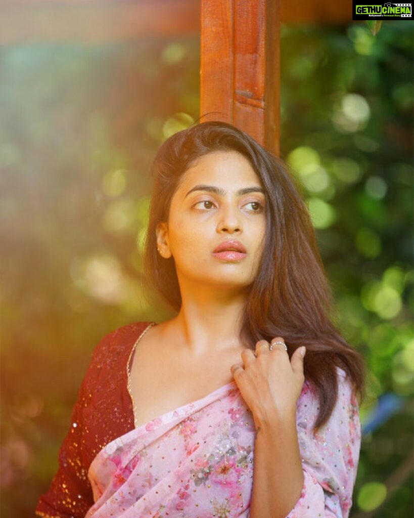 Actress Alekhya Harika HD Instagram Photos and Wallpapers September ...