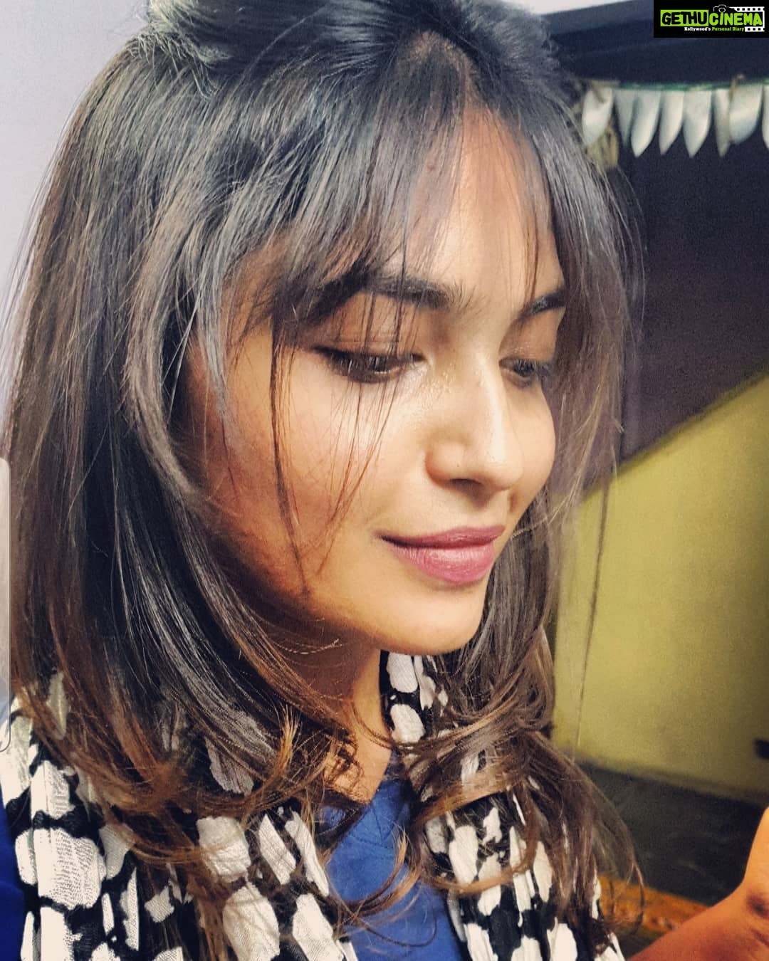 Actress Alekhya Harika HD Instagram Photos and Wallpapers September ...