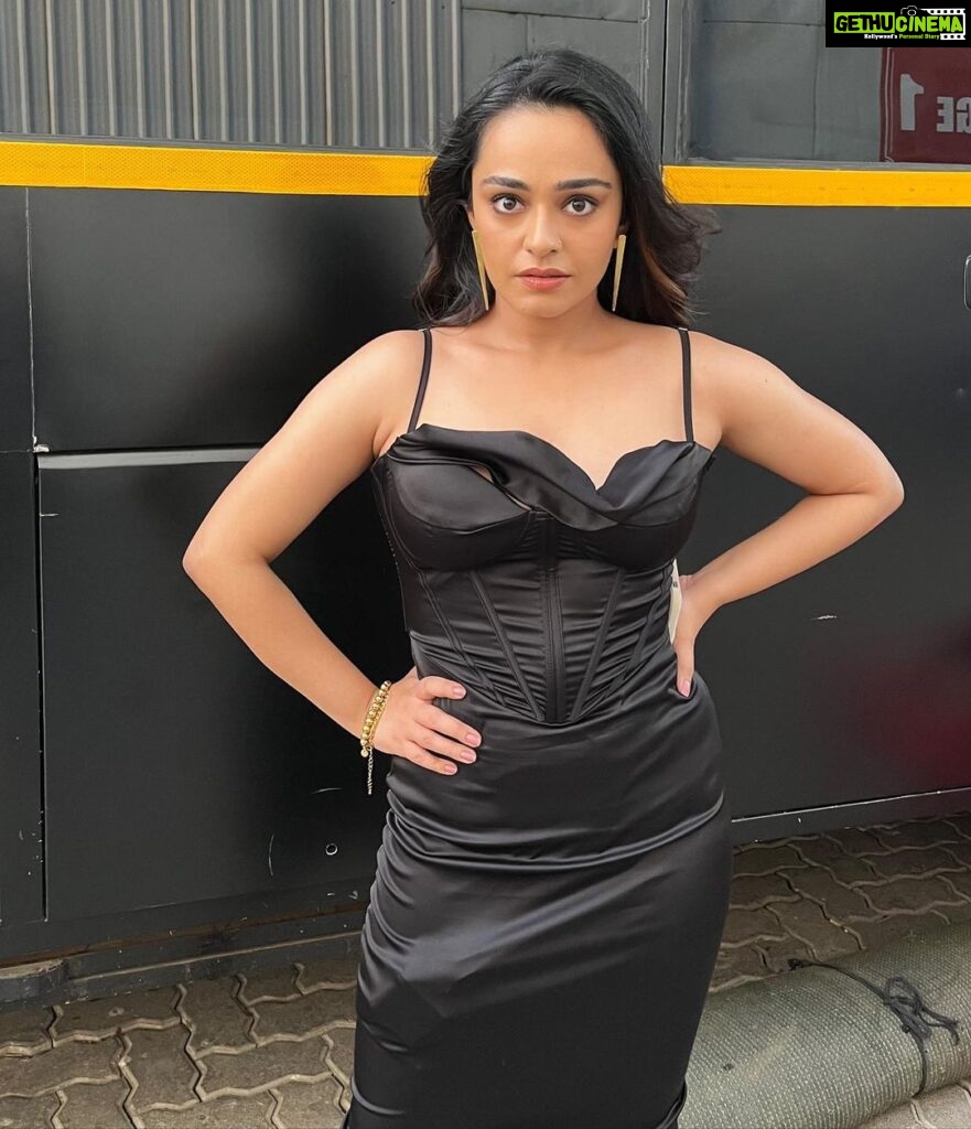 Actress Apoorva Arora HD Photos and Wallpapers July 2022 | Gethu Cinema