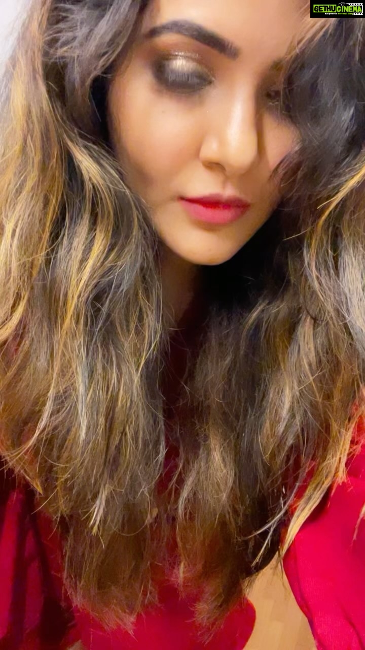 Actress Ashu Reddy HD Instagram Photos and Wallpapers July 2021 | Gethu ...