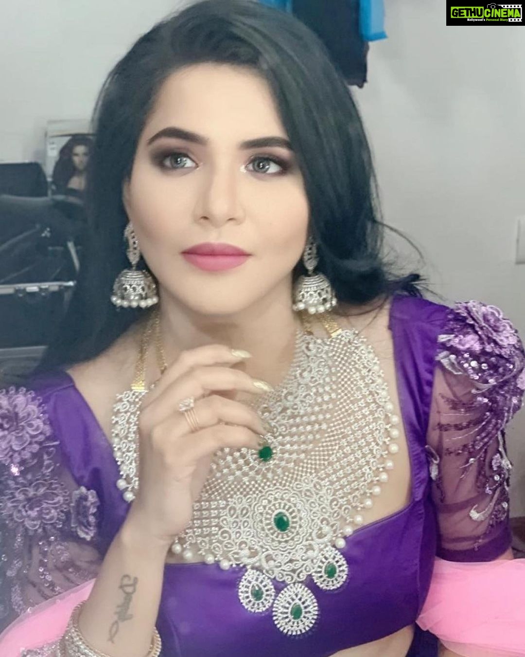 Ashu Reddy Instagram – For @starmaa event, MUA – @emraanartistry ️ ...