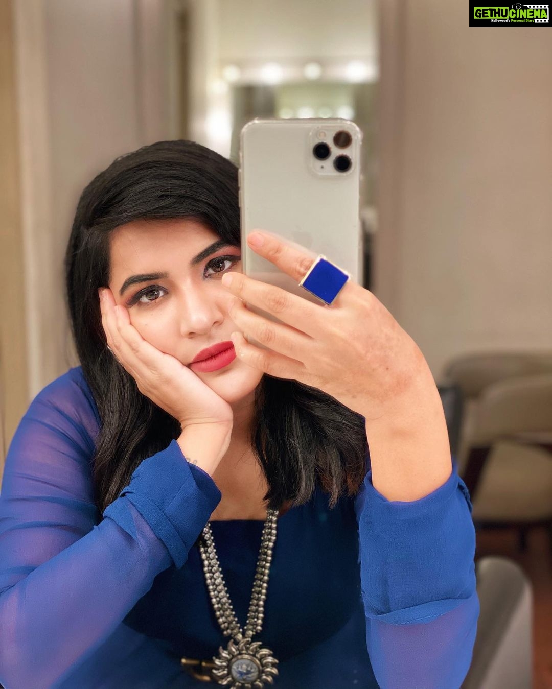 Actress Ashu Reddy HD Instagram Photos and Wallpapers December 2019 ...