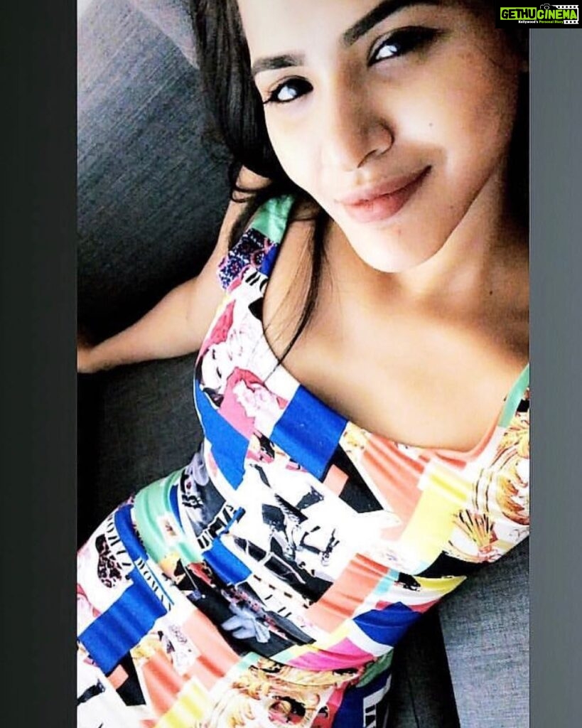 Actress Ashu Reddy HD Instagram Photos and Wallpapers June 2019 | Gethu ...