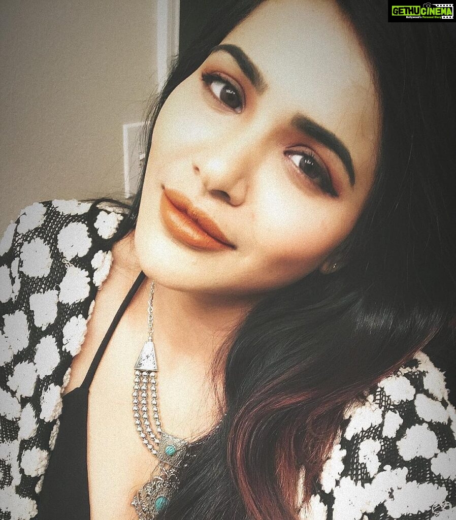 Actress Ashu Reddy HD Instagram Photos and Wallpapers May 2018 | Gethu ...
