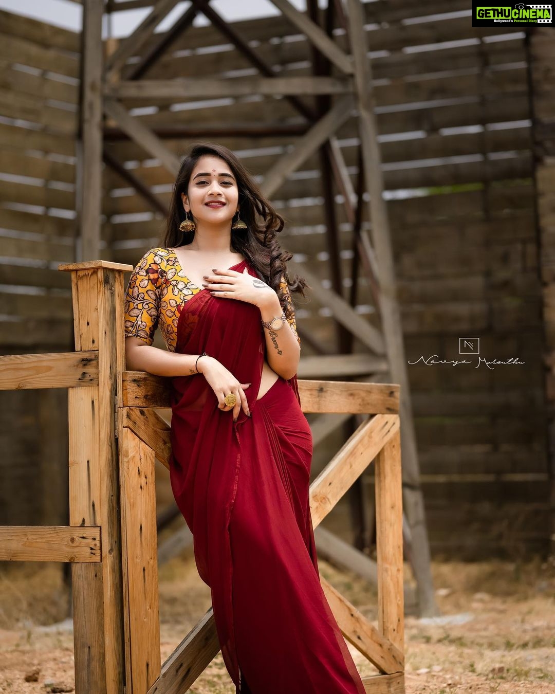 Deepthi Sunaina Instagram – Self love has no heartbreaks 🤓 ...