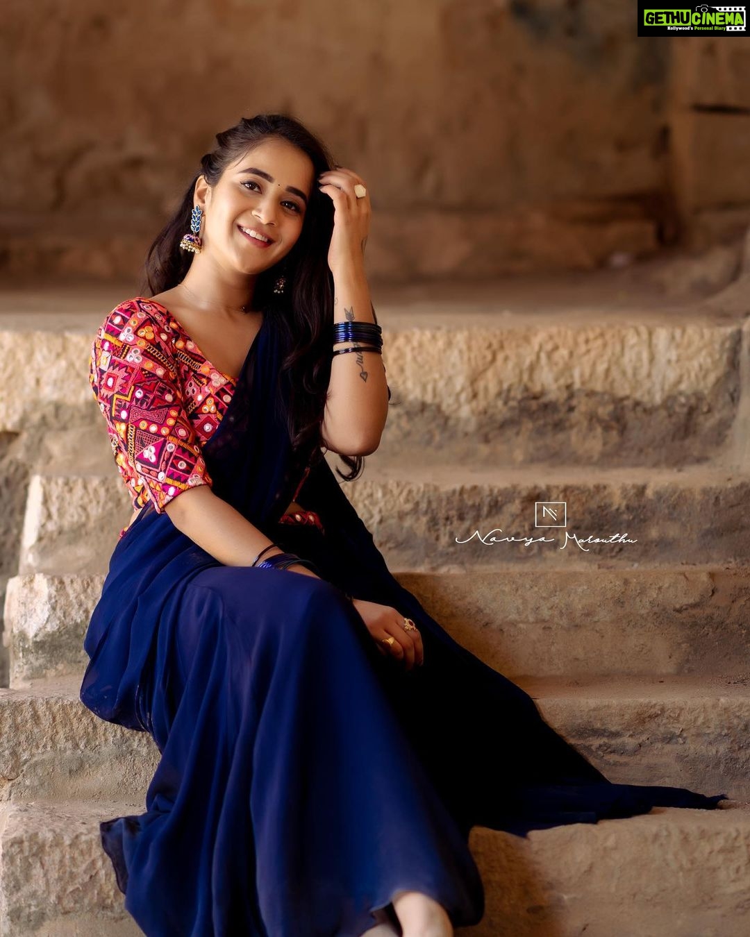 Actress Deepthi Sunaina HD Photos and Wallpapers March 2021 - Gethu Cinema