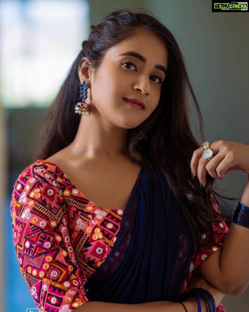 Actress Deepthi Sunaina HD Photos and Wallpapers March 2021 - Gethu Cinema