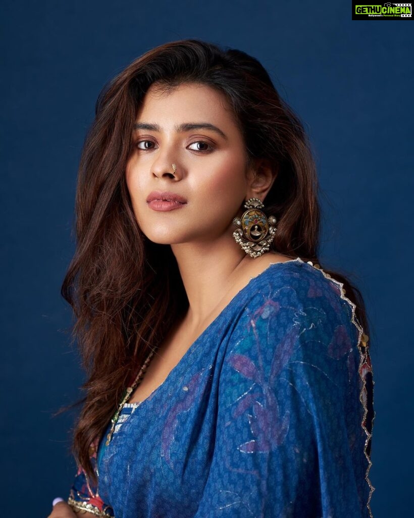 Actress Hebah Patel HD Instagram Photos and Wallpapers October 2022 ...