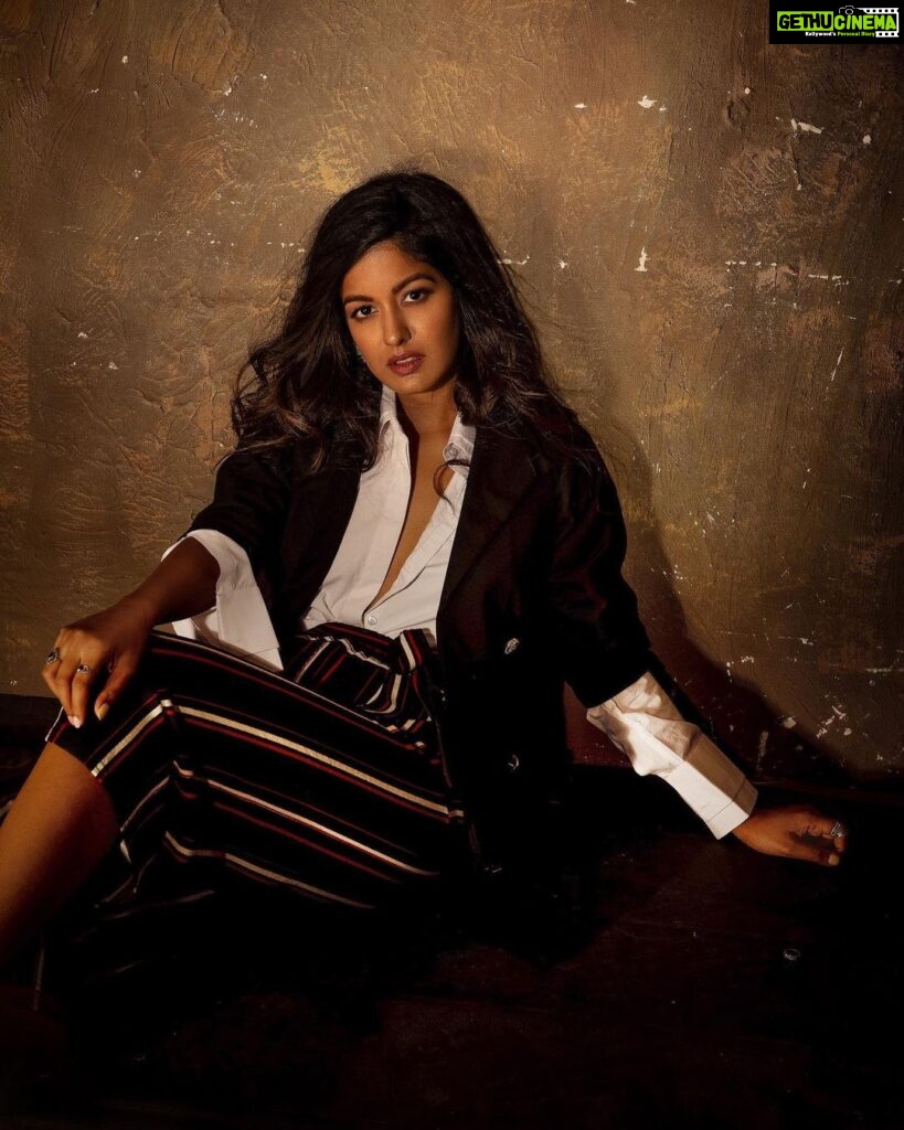 Actress Ishita Dutta HD Photos and Wallpapers March 2021 | Gethu Cinema