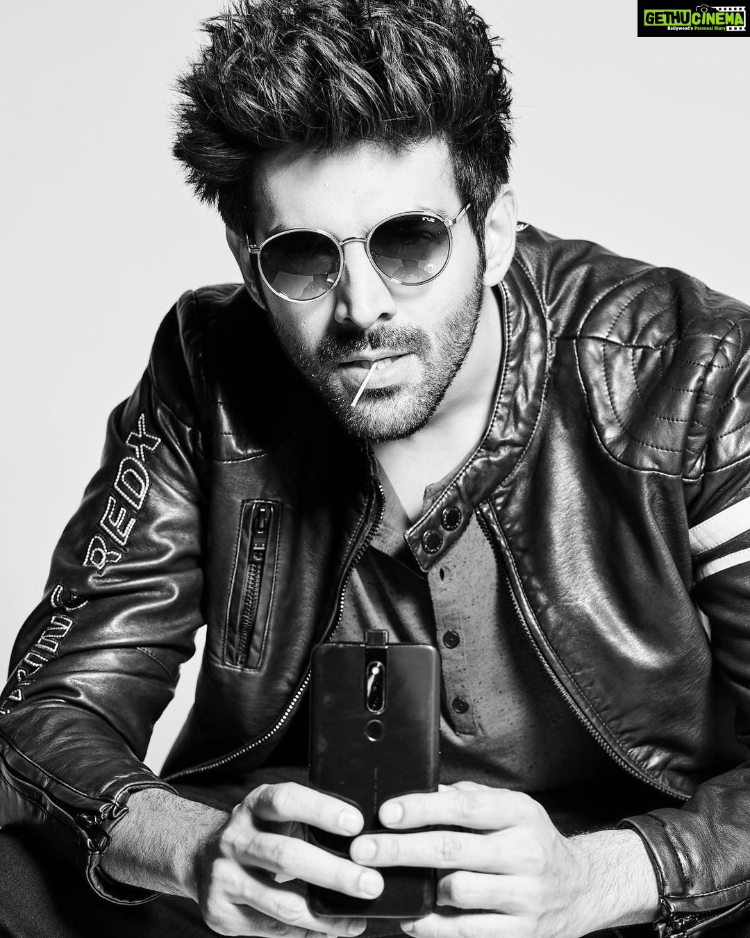 Actor Kartik Aaryan HD Instagram Photos and Wallpapers March 2021 ...