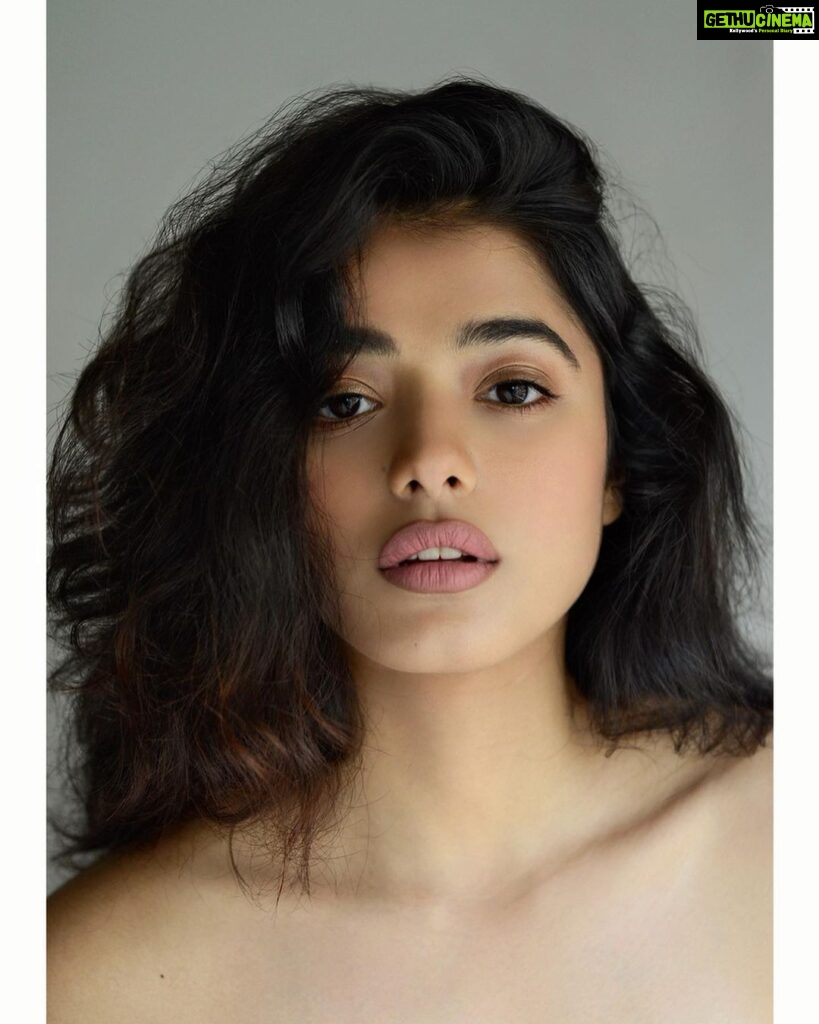 Actress Ketika Sharma HD Instagram Photos and Wallpapers December 2019 ...