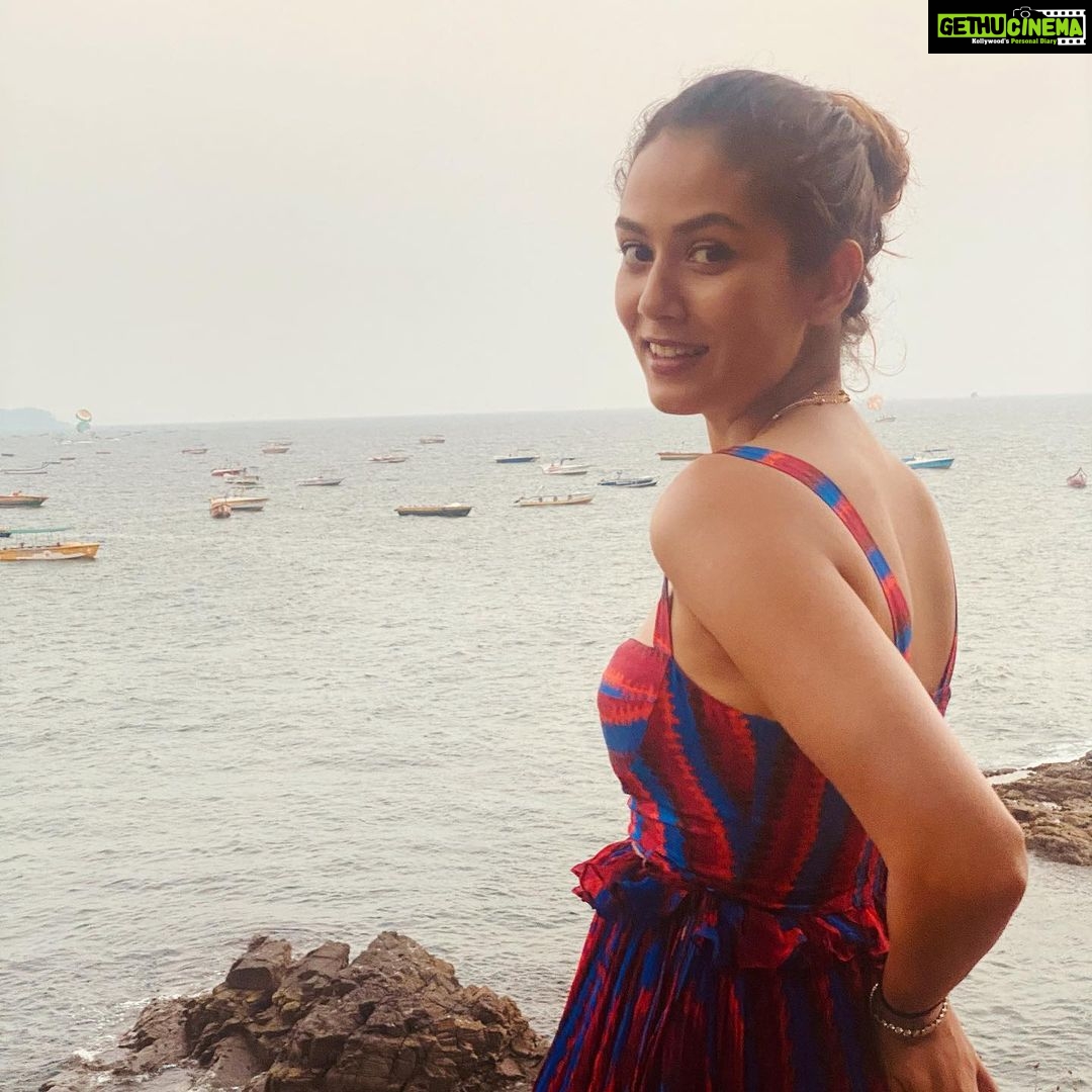 Mira Rajput Instagram – Look for the magic in every moment TulumGoa ...