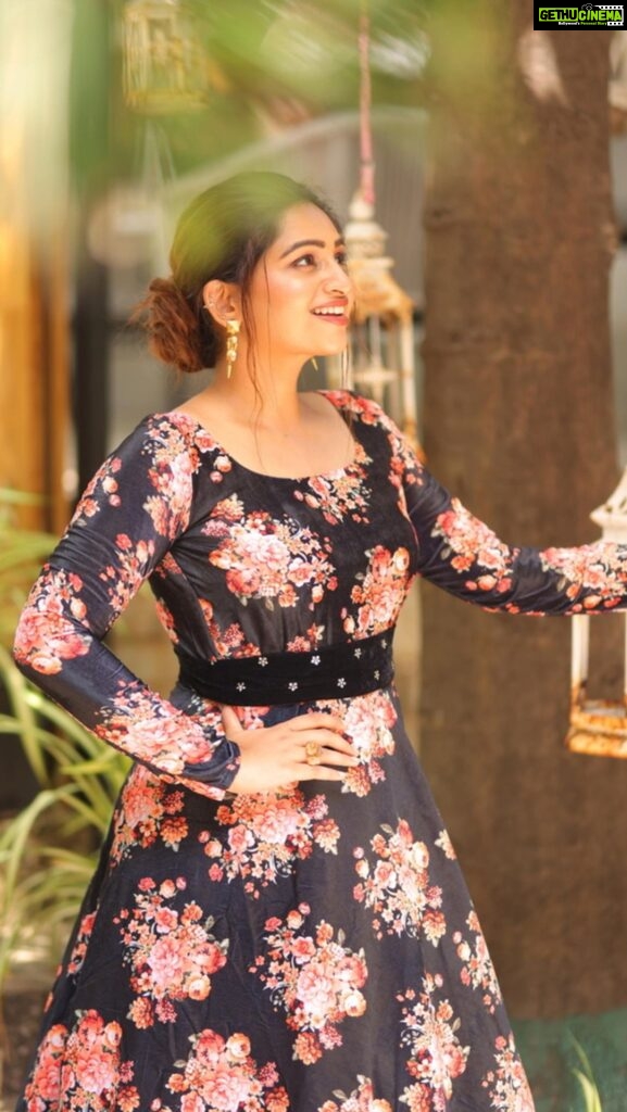 Actress Nakshathra Nagesh HD Instagram Photos and Wallpapers October ...