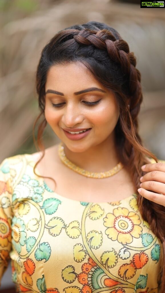 Actress Nakshathra Nagesh HD Instagram Photos and Wallpapers October ...