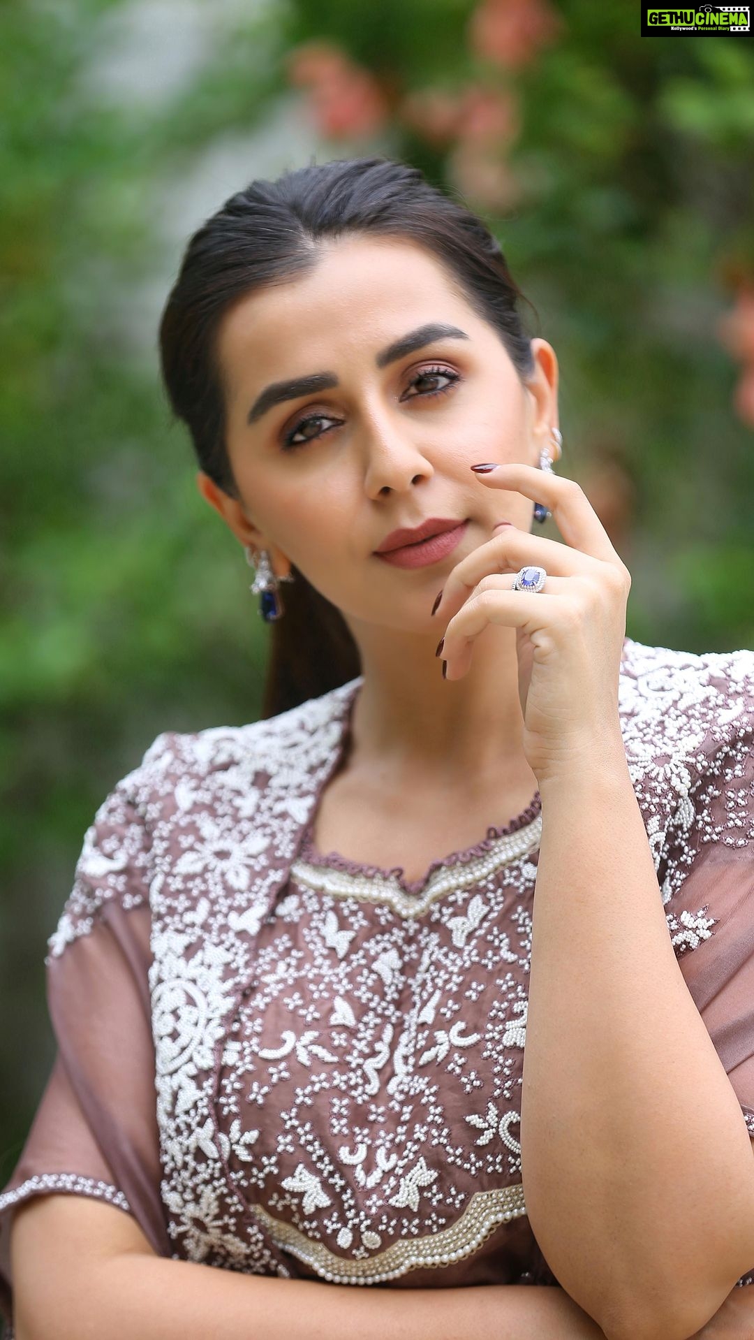 Nikki Galrani Instagram – 🐻🤎 Outfit by @ushabagri_label @tifarachennai ...