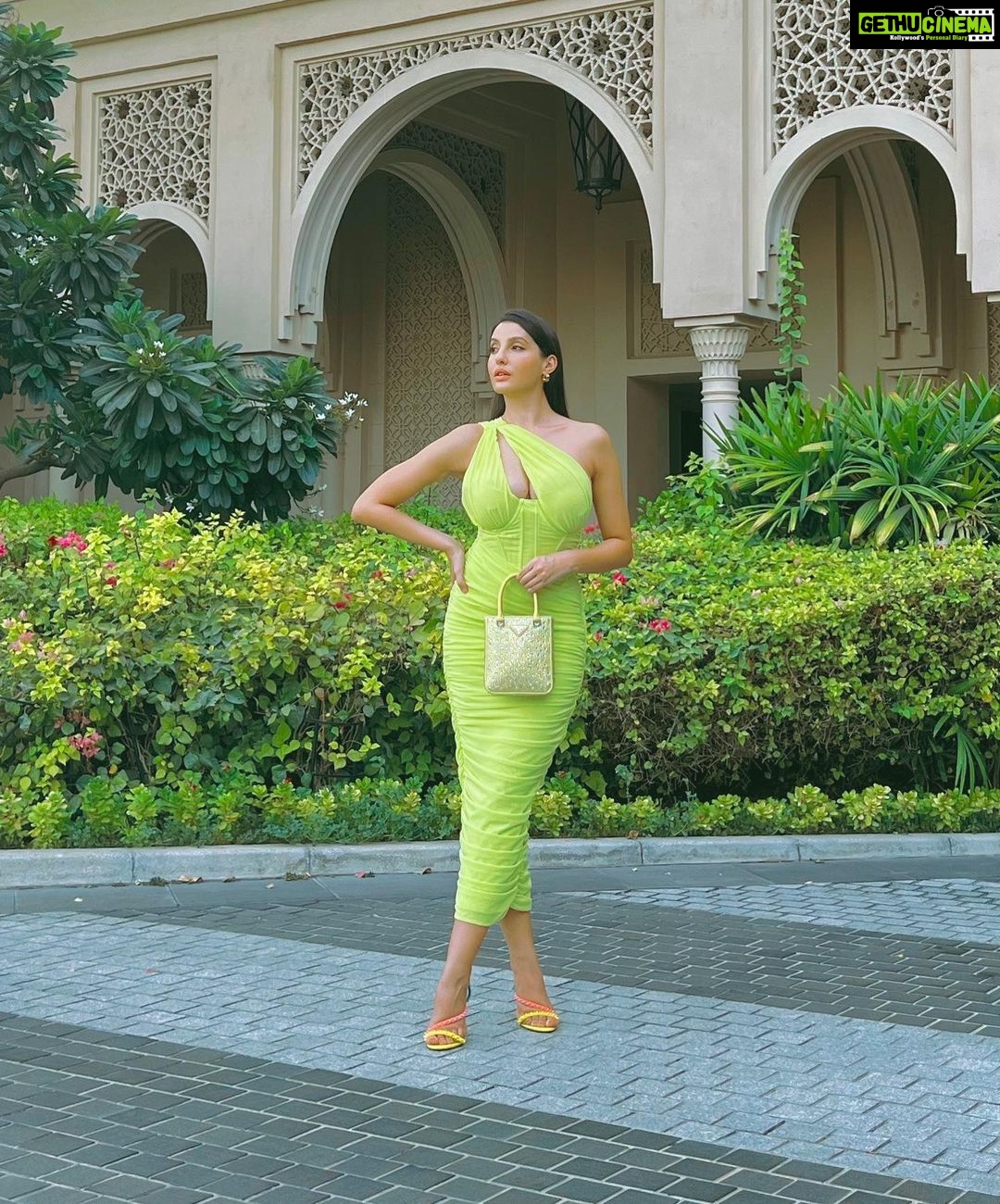 Nora Fatehi Instagram – Guardin’ myself while I’m all on display… 🍏 ...