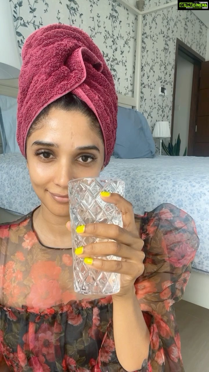 Nyla Usha Instagram – Hello ladies.. Sharing my routine Day Make up ...