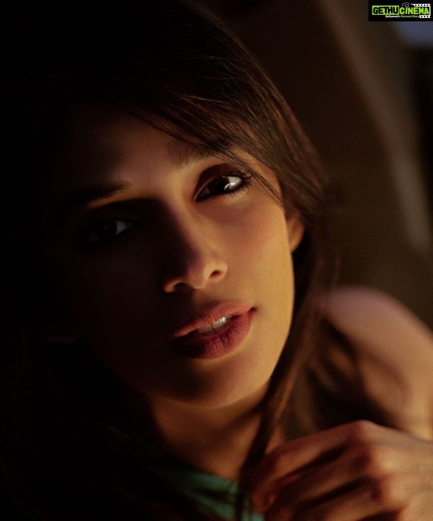 Actress Nyla Usha HD Instagram Photos and Wallpapers October 2020 ...