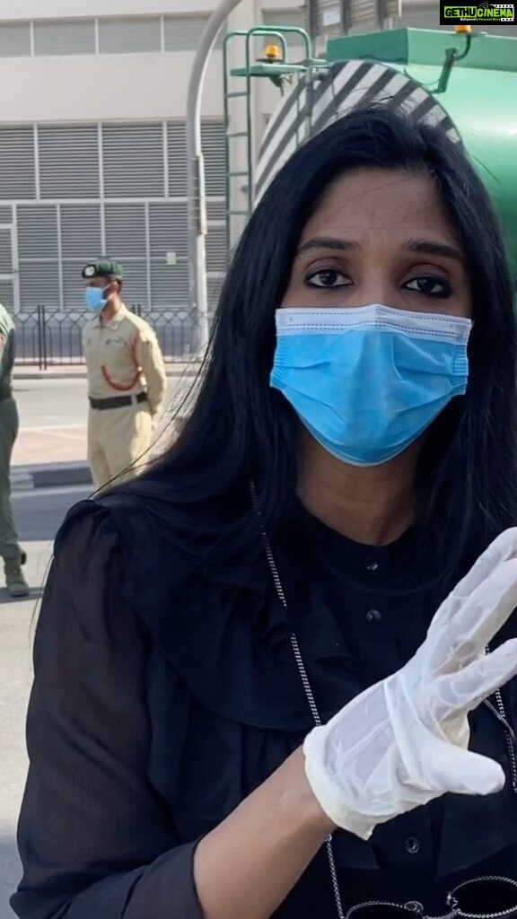 Actress Nyla Usha HD Photos and Wallpapers May 2020 - Gethu Cinema