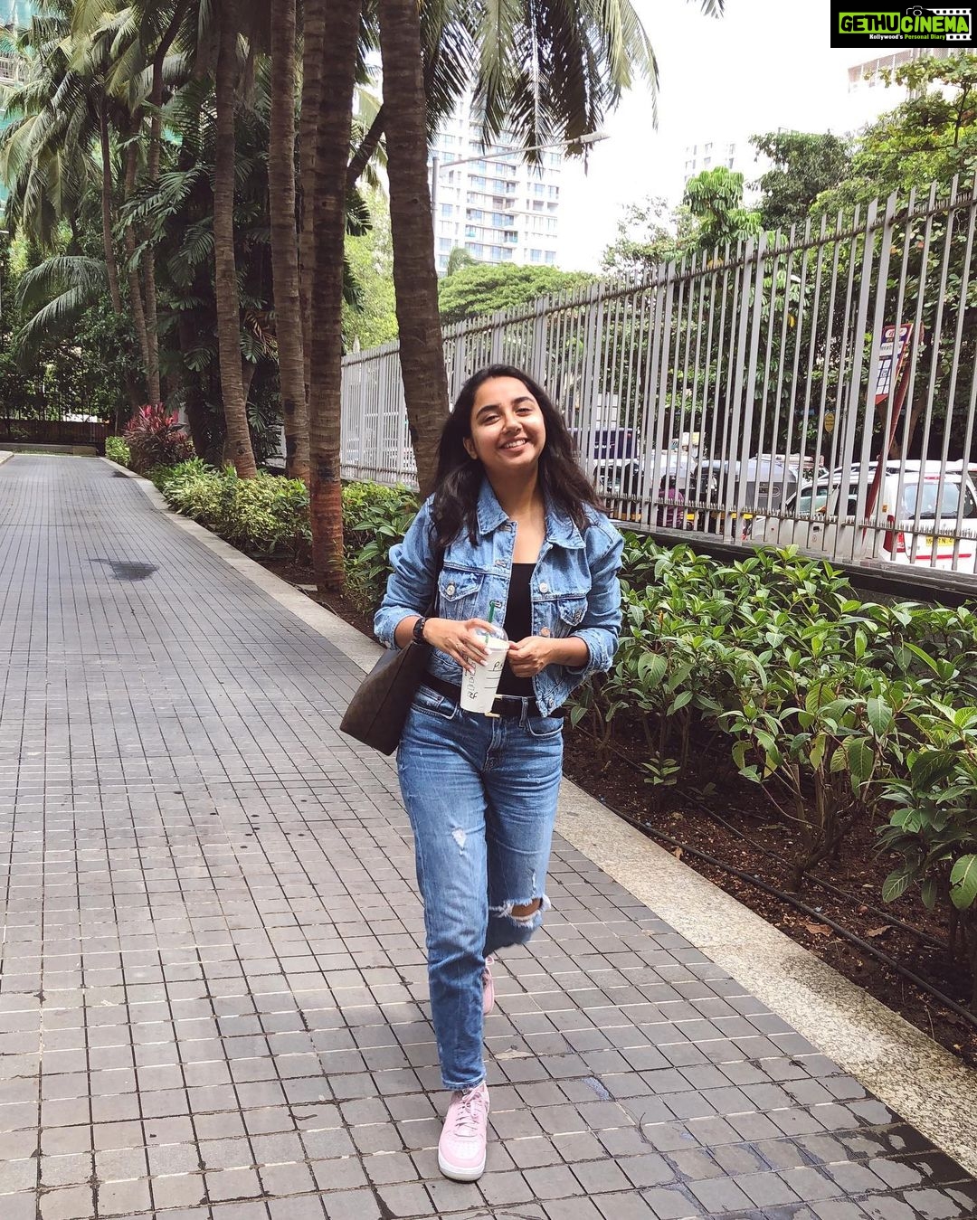 Actress Prajakta Koli HD Instagram Photos and Wallpapers August 2019 ...