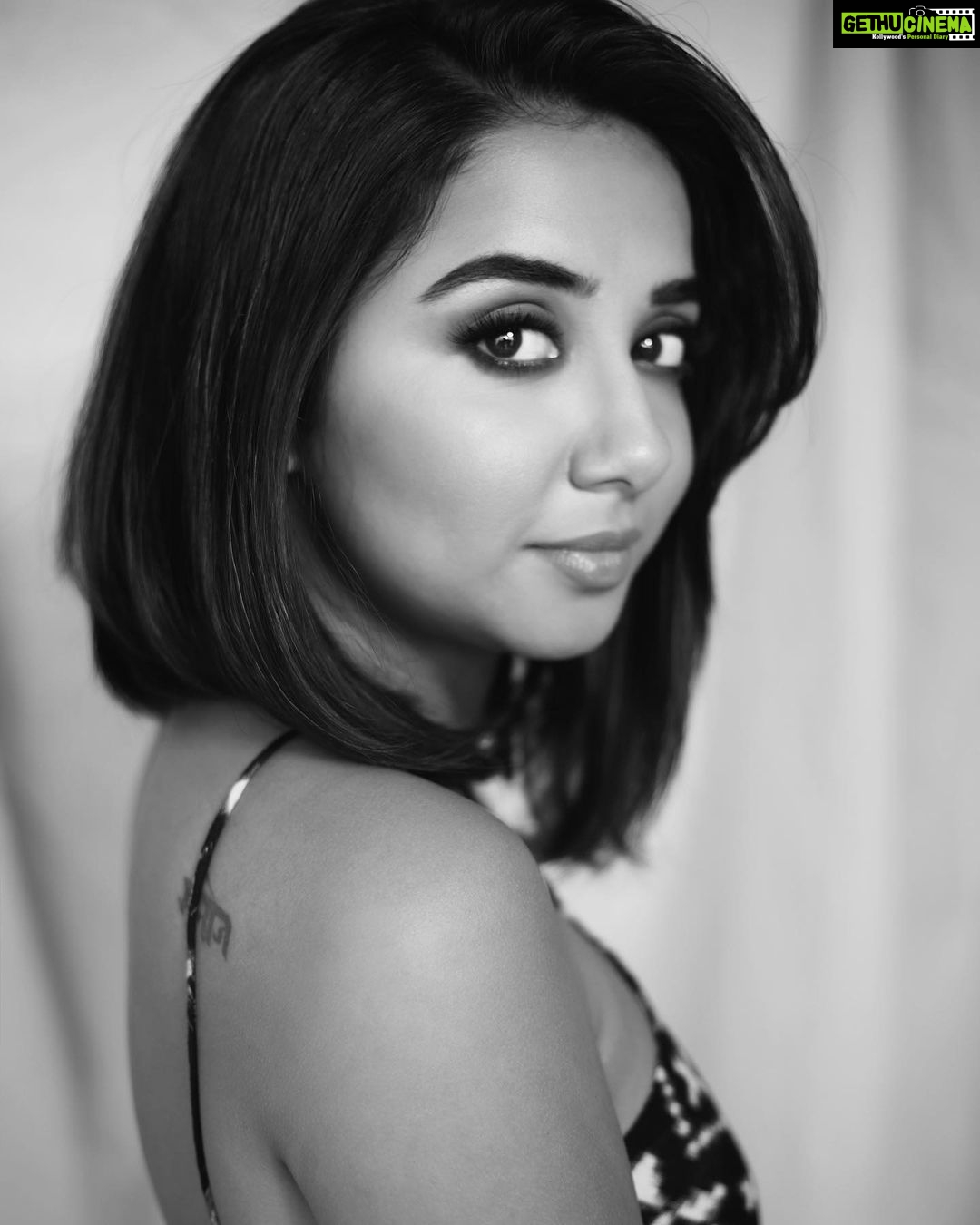 Prajakta Koli Instagram – Dreaming of you in black and white. 🤍 … Thank ...