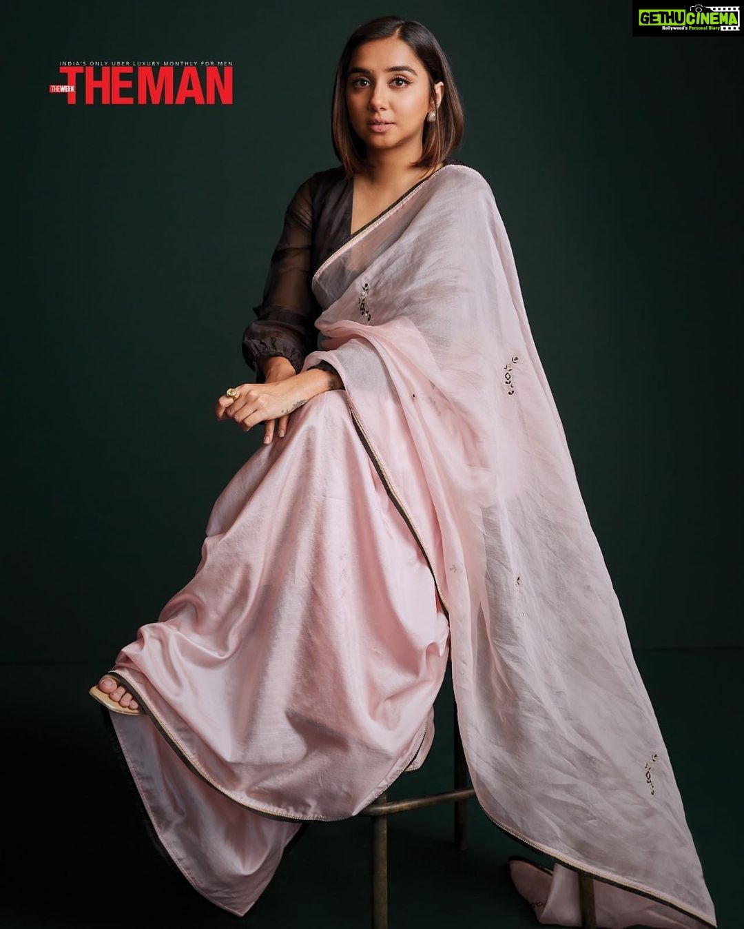 Prajakta Koli Instagram – Rangi saree gulabi. 🌹 .. Makeup by @sahithya ...