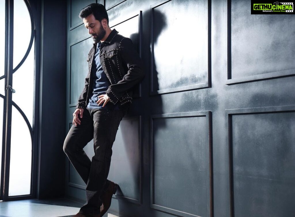 Actor Prithviraj Sukumaran HD Photos and Wallpapers November 2022 ...