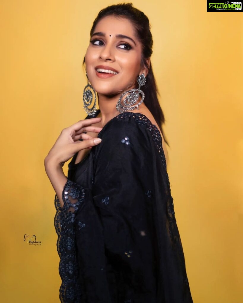Actress Rashmi Gautam HD Instagram Photos and Wallpapers October 2022 ...