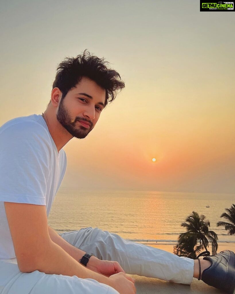 Actor Rohit Suresh Saraf HD Instagram Photos and Wallpapers June 2022 ...