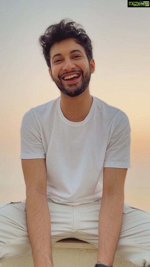 Actor Rohit Suresh Saraf HD Instagram Photos and Wallpapers June 2022 ...