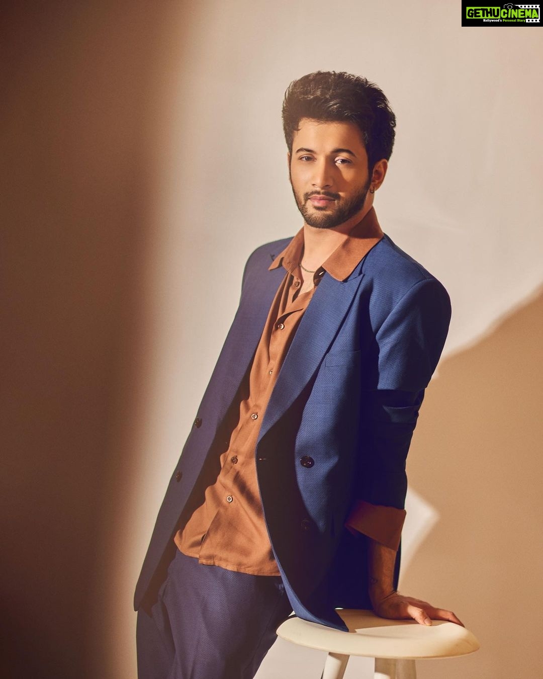 Actor Rohit Suresh Saraf HD Instagram Photos and Wallpapers September ...